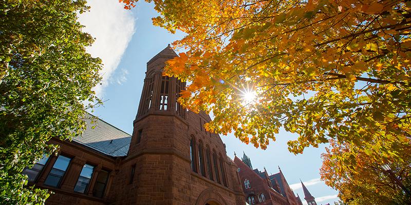 UVM’s Popular Historic Tour of Campus to Extend into Fall