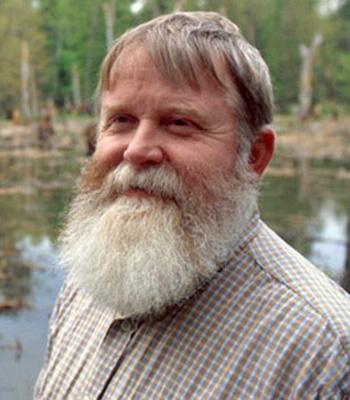 Tom Hudspeth Honored for Leadership in Environmental Education